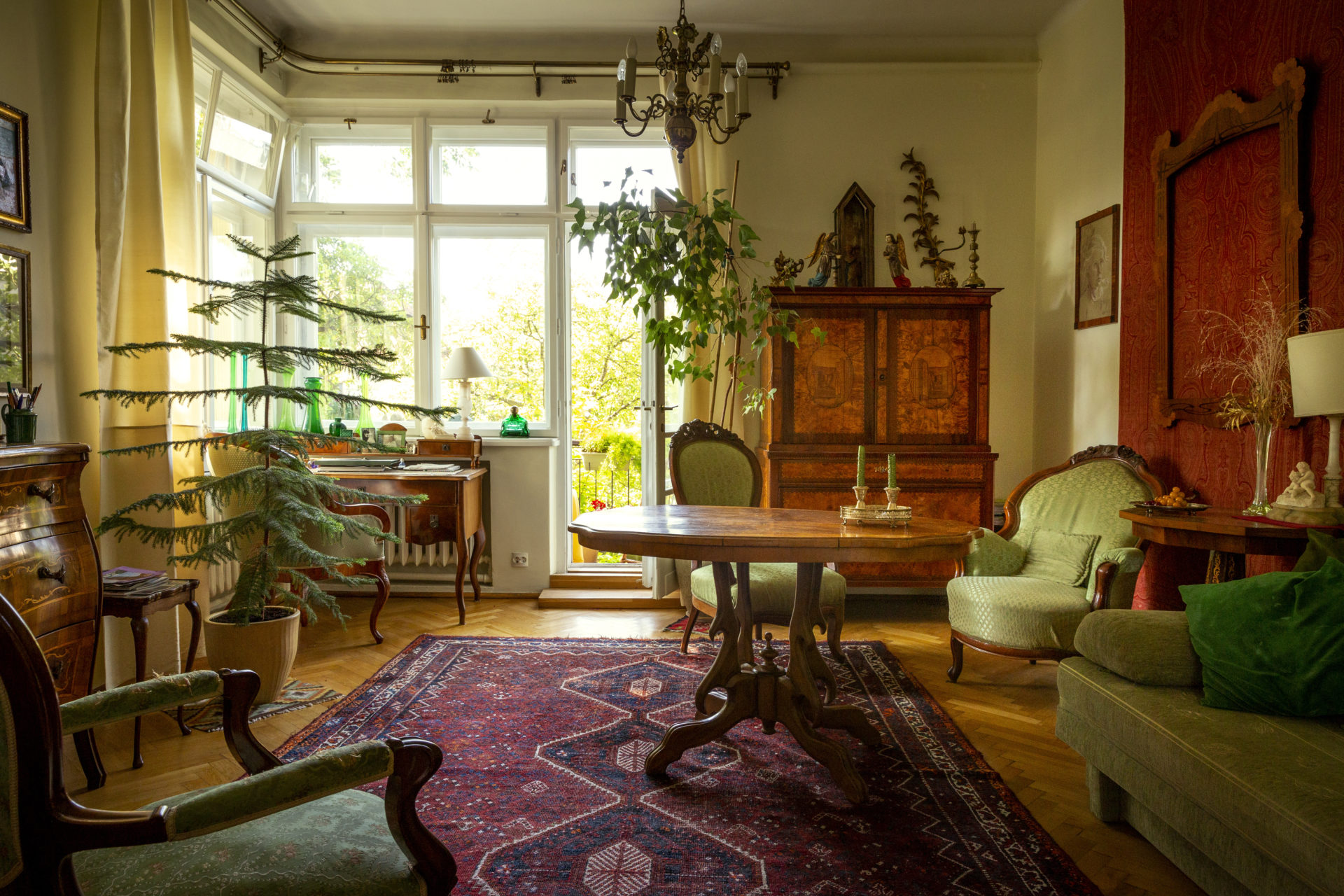 Der Biedermeier-Einrichtungsstil – klassische Eleganz trifft auf ...